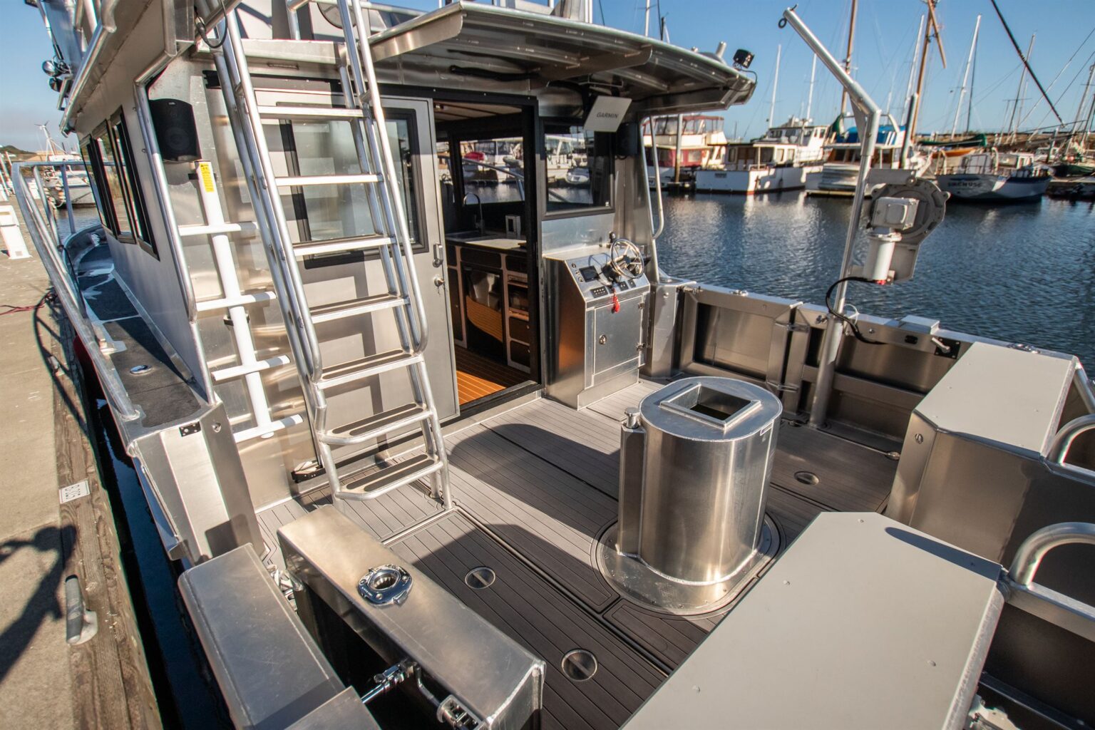 BRIX Marine | RecPro Recreational Catamarans